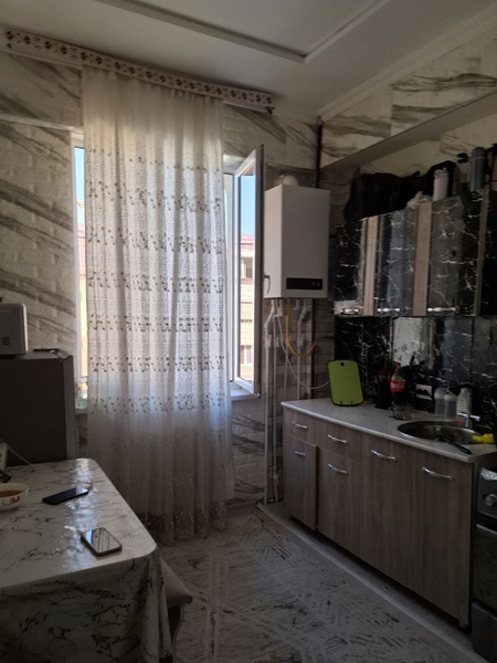 Yunusobod 19 k 1 xonali kvartira Sotiladi Xon Saroy 1/10/11 40m²