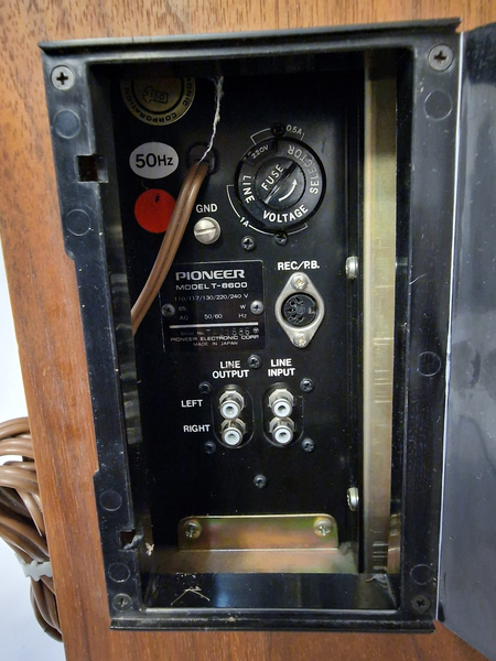 Раритет Pioneer T-6600 лентали магнитафон сотилади. Ишлаб турган, зур.