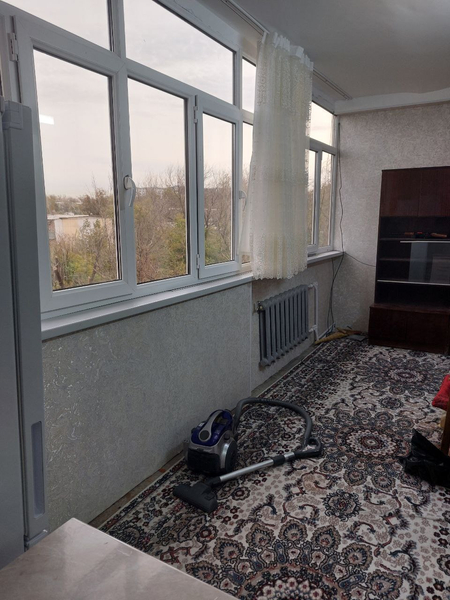 Срочно сдается квартира в аренду! 3х Ком Универсам круг