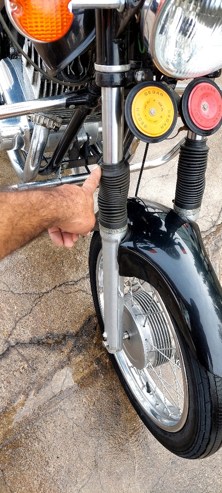 jawa 350 640  sotiladi