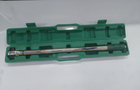 динамометрический ключ\\n铭拓预置式扭力扳手\\n\\nMt-2163.      (12.5mm) 60-300NM =970