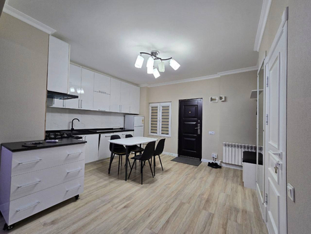 Продается 2х ком. квартира на Ц4 Ардус, ор-р: Алайский рынок, 60м2