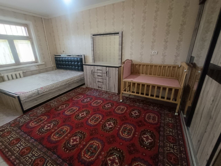 Продаю 1/1/2 м.Ялангач,академ городок