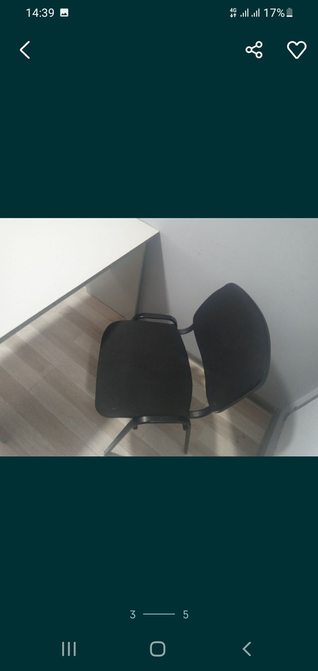 Eski parta va stullar srochna sotiladi
