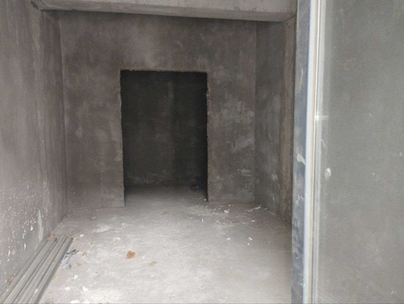 Трешка коробка около Рисового 105м2 УСПЕЙ в Obi Hayot!`