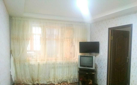 Продам квартиру 2\1\4 Троицк г.Чирчик.Отличная локация чистая квартира