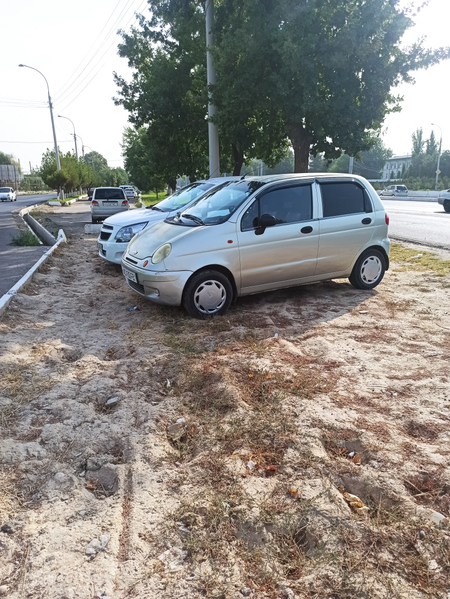 Matiz sotladi mix 2 rangi stalnoy narxi 3000