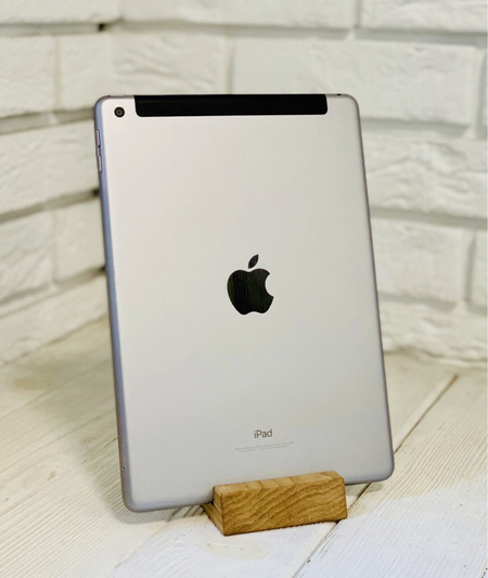 Apple iPad Air LL/A USA