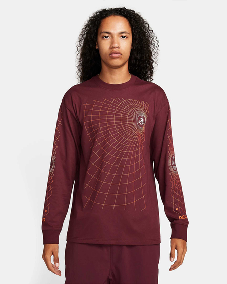 Nike ACG Manhole Mens Long-Sleeve T-Shirt. Размер M / L (54)