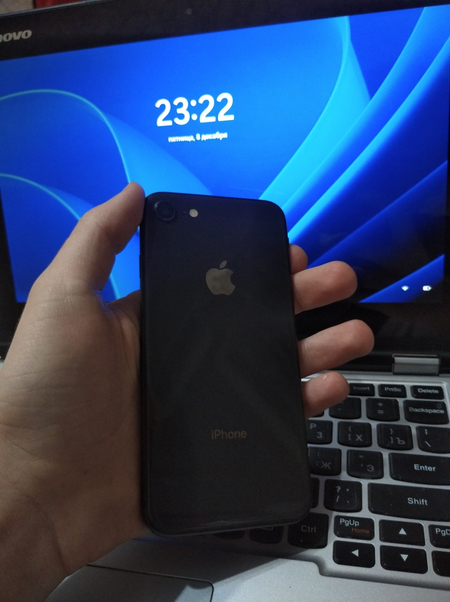 iPhone 8 64gb ideal
