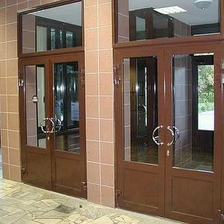 Акфа Энгельберг эшик ром