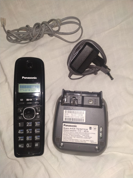 Радиотелефон Panasonic kx-tg1611.