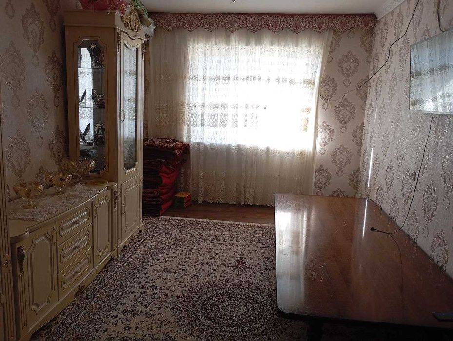 Срочна продаётся  2 комнатное квартира