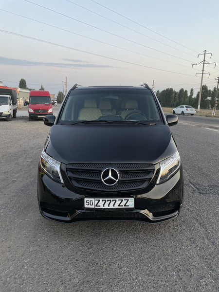 Mercedes Vito W639 Sotiladi