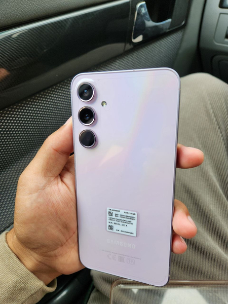 Samsung a55. 5g 8/256 paket