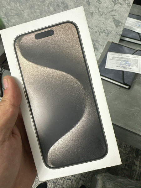 iPhone 15 pro, 128 GB
