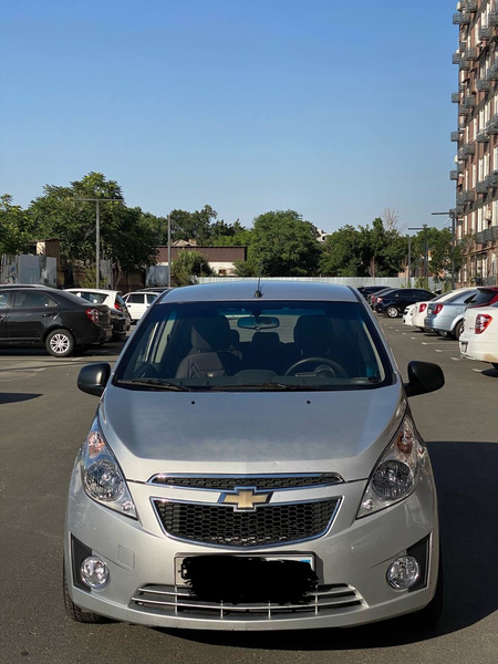 Продоётся автомобиль Chevrolet Spark