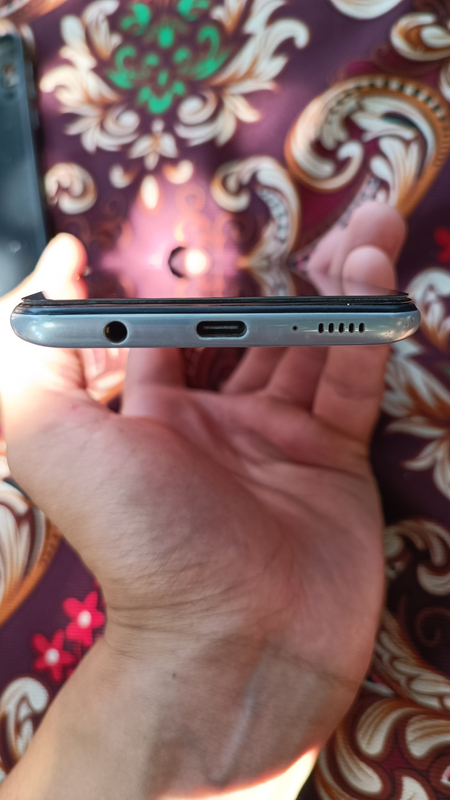 Samsung galaxy a30