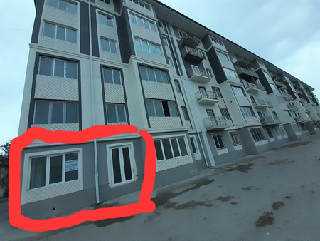 2-хонали уй сотилади. Кимёгарлар кургони.