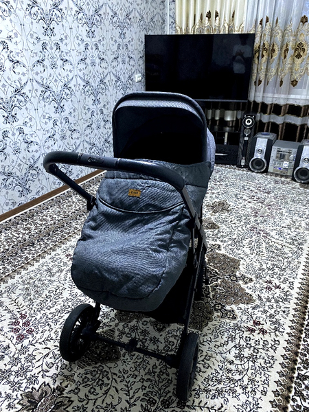 Продаётся детская коляска