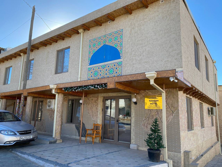 Гостиница Nanosh East Hotel в самом центре всех достопримечательностей