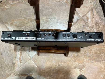 Гитарный процессор LINE 6 POD XT LIVE
