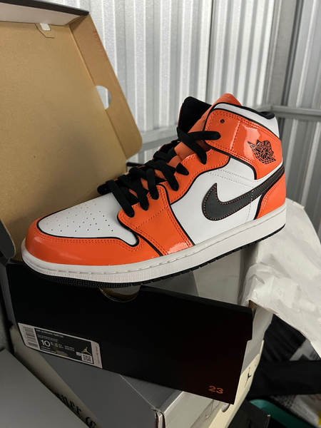 Продаю кроссовки Nike,Jordan ,Yeezy оригинал. Привезены из Америки