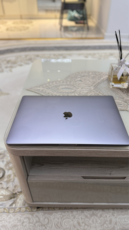macbook pro 15 core i7