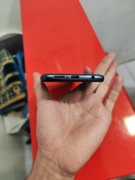 Poco X3.   Pro.  6/126gb