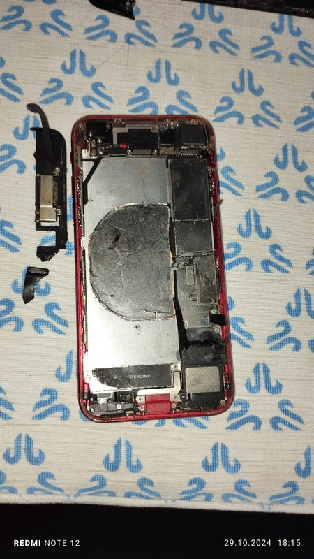 Iphone ese 2020..