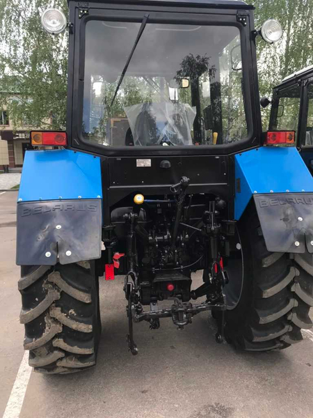 Traktor Belarus 892.2 yillik 8% Годовая ставка 8%