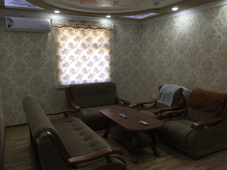 Karmana tumani Narpay Kamolot Massivi 2 qavatli 4 xona  katej sotiladi