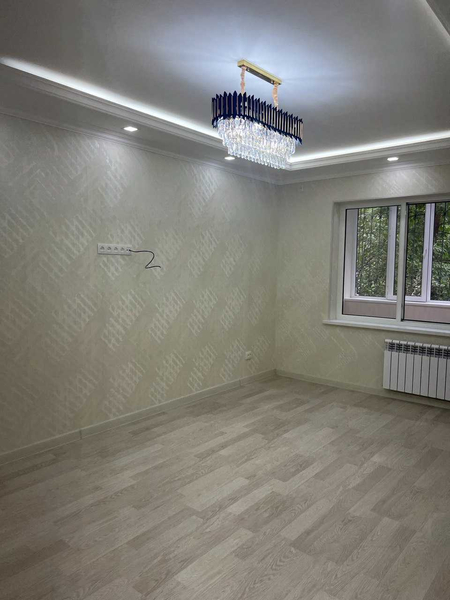 Срочно продаётся 2-х комн квартира в Куйлюк массив-4, 2/1/4
