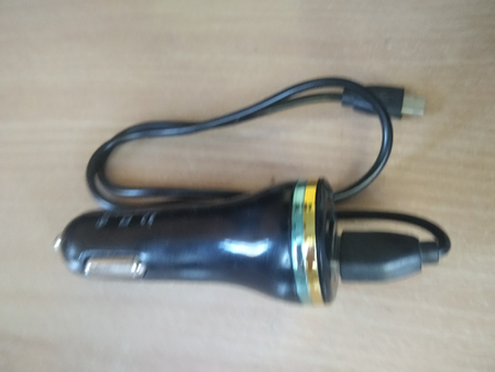 Для автомобилей,USB переходник с прикурителя авто.