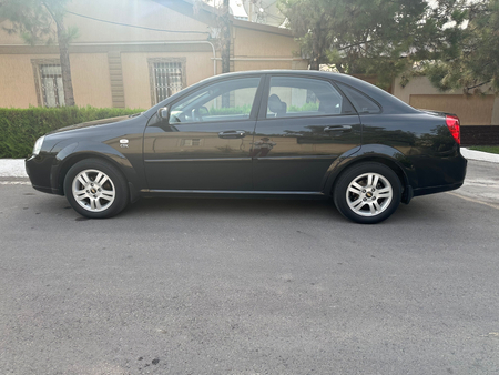 Продается Lacetti 1.6
