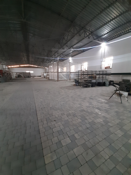 Срочно продаётся 50-соток Кибрай  коммерческие помищения
