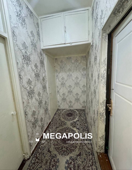 . 1в2 Продается Чиланзар 18 кв