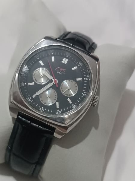 Anne Klein японский соат