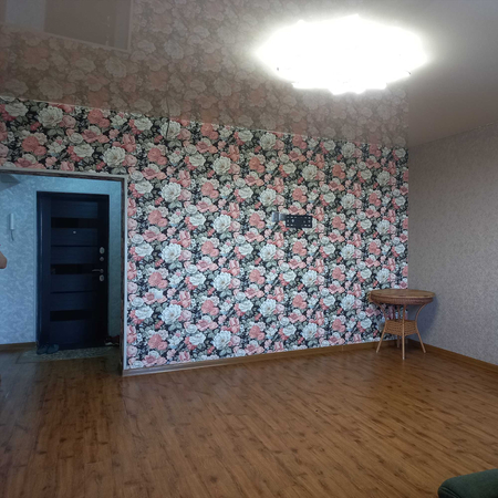 Продается 2х ком квартира . Ташсельмаш. Боткина