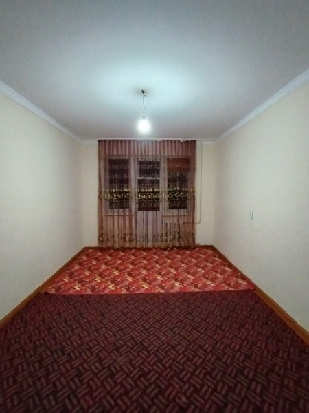 Чирчик ш. Троицк 2-этаж 1х 33 м²