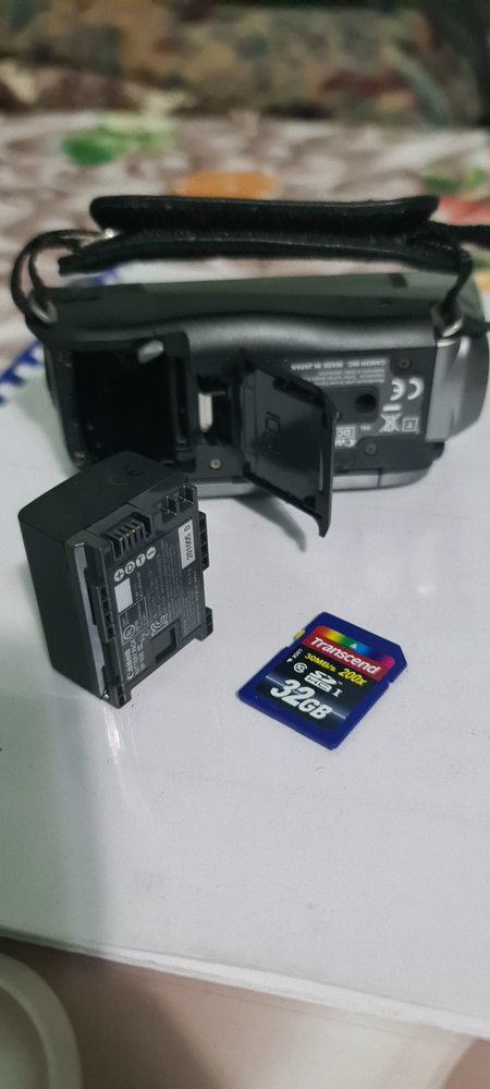 Камера Canon Legria FS36 E
