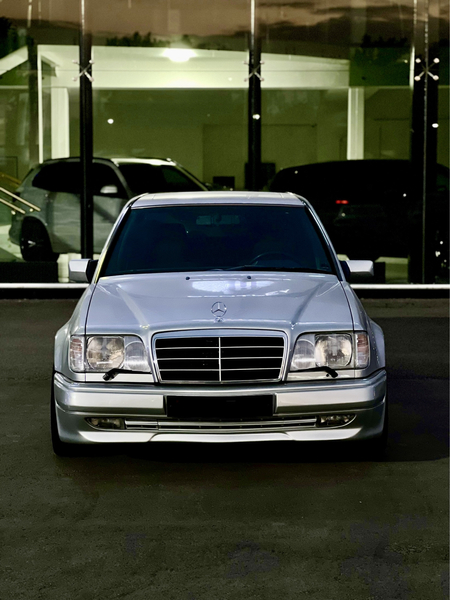 SROCHNO SOTILADI!!! Mersades Benz w124 E500