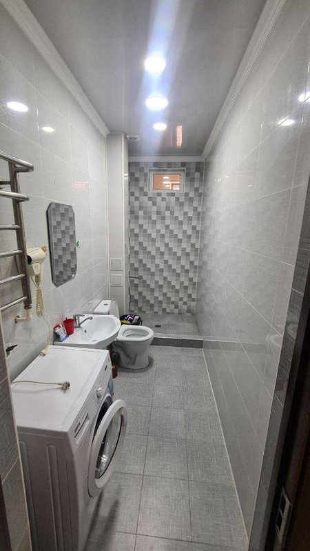 Паркентский новостройка кафе Пеликан 1-комн 1/8 49 м² ремонт