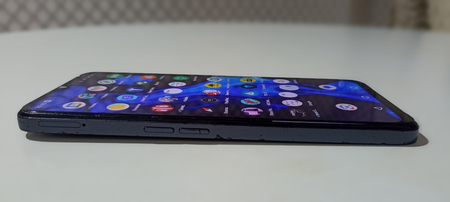 Realme C35 нормал