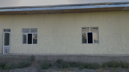 Sklad arendaga beriladi. 260m2 gaz, suv, svet, kameraga ega.
