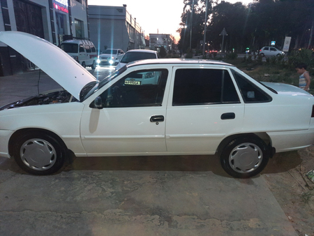 Nixea 2 Sotiladi metan gaz 2014 yil