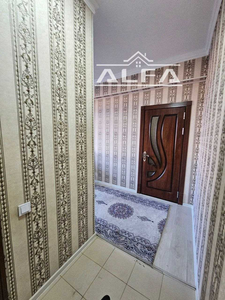 1 xonali 43m² 3-qavat sotiladi.