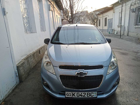 Продаётся срочно спарк