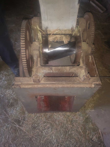 O\\\'t maydalagich 220 volt tokda ishlaydi holati yaxshi ishlab turibdi