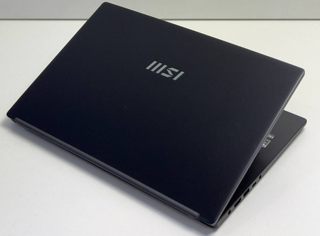 Noutbuk MSI Modern Ryzen7/5825U